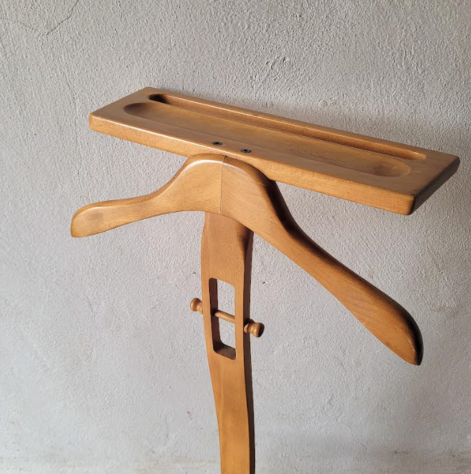 Wooden Butler Stand – Beigestyle