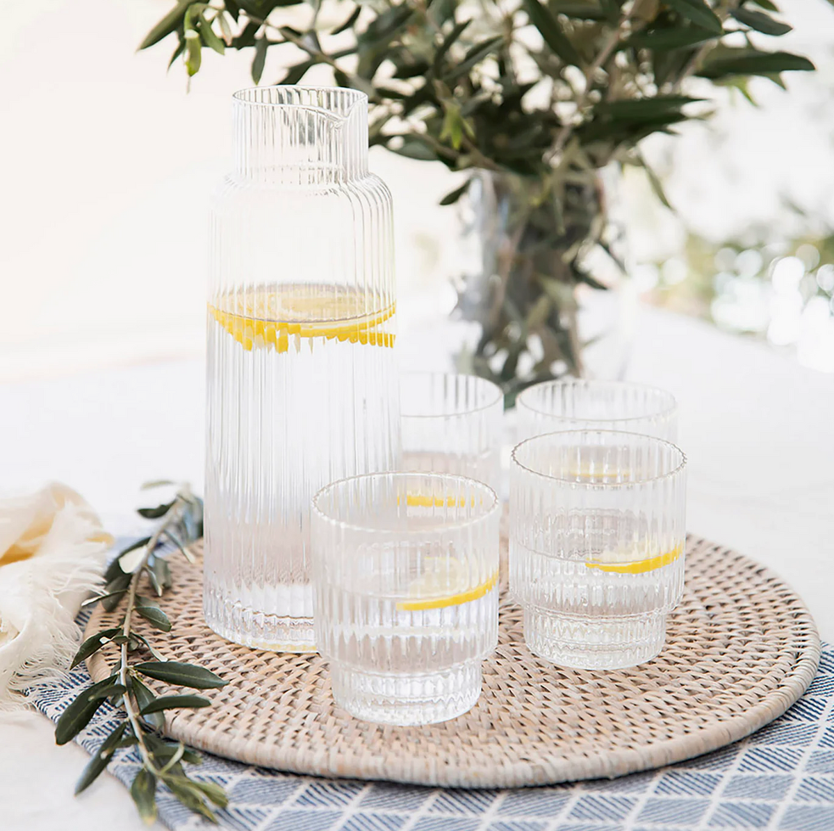 Wicker Charger – Beigestyle